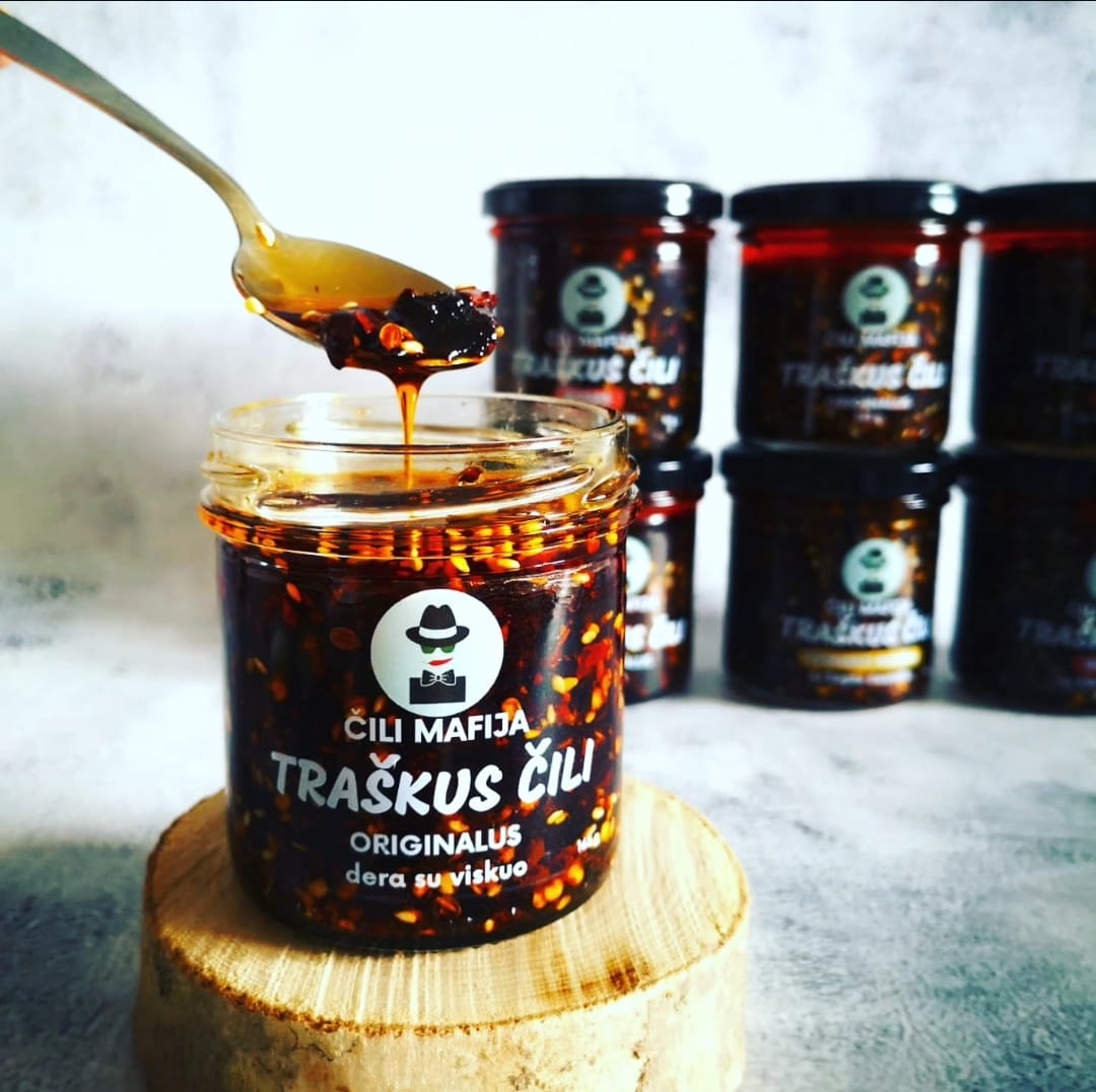 Traškus čili aliejus – Pakylėkite savo patiekalus skoniu – Čili Mafija